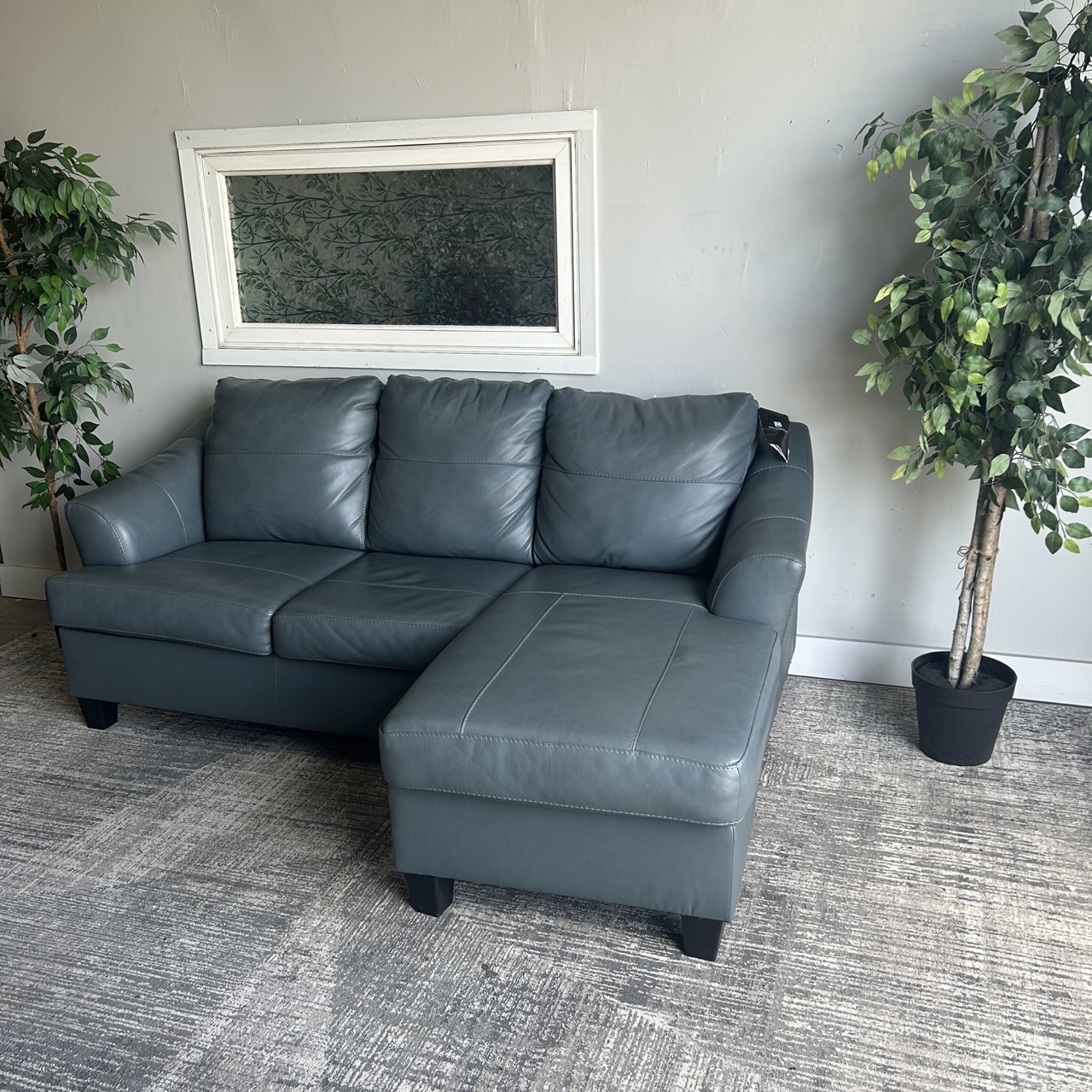Genoa Leather Sofa Chaise | CouchCycled of Fort Worth