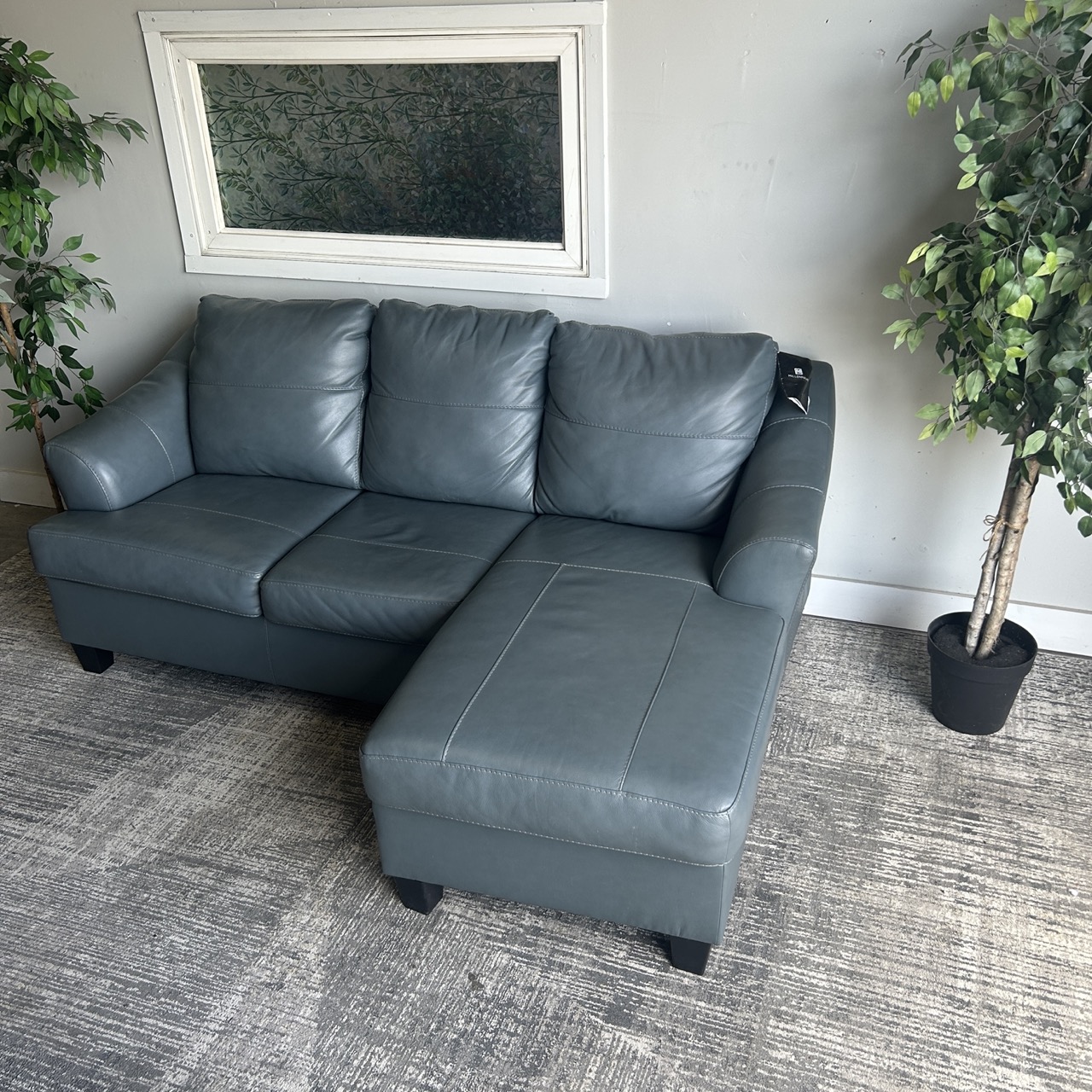 Genoa Leather Sofa Chaise | CouchCycled of Fort Worth